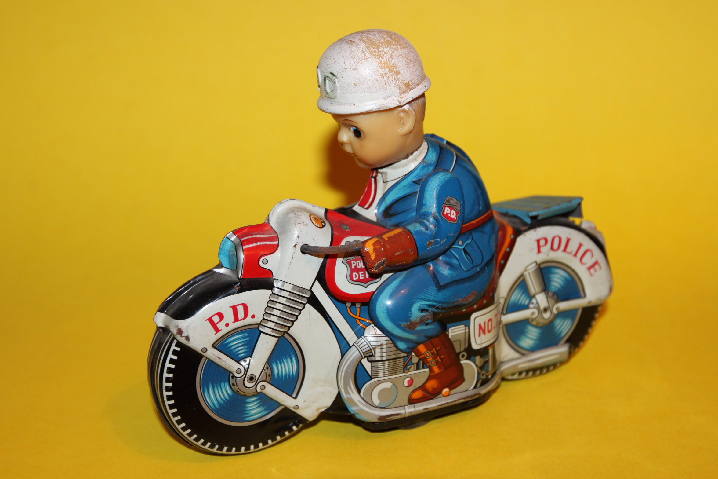 Giocattoli di latta d'epoca